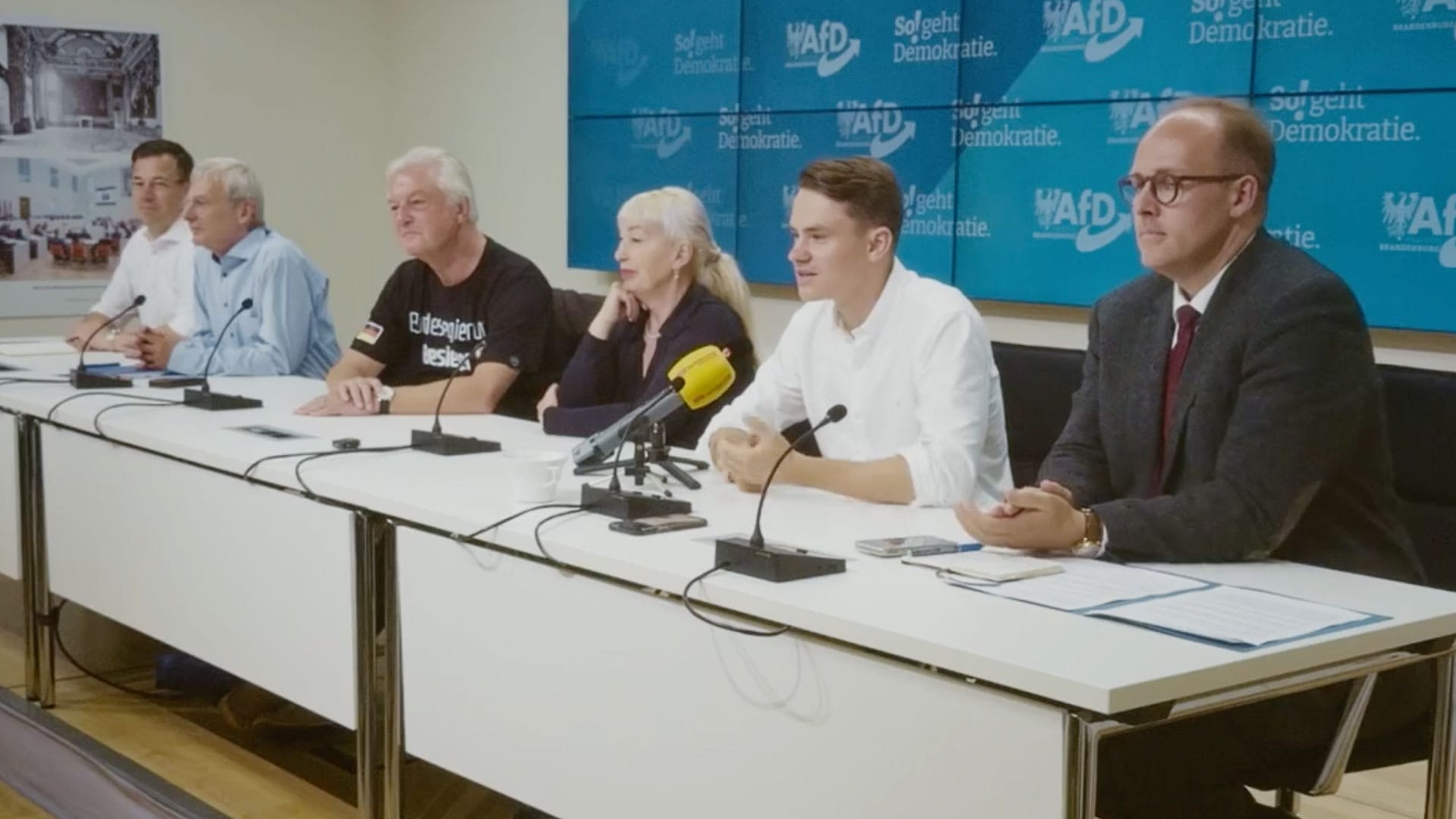 Am Set: Goodbye Nancy! Die Geschichte des Compact-Verbotes