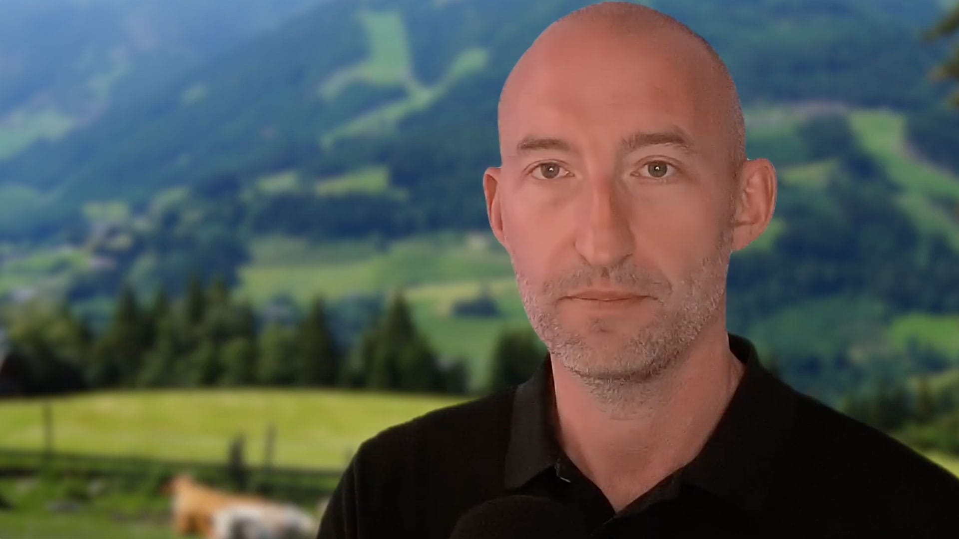 Im Gespräch: Paul Brandenburg | "Nackte Mark" – Die neue Spendenwährung der Freien