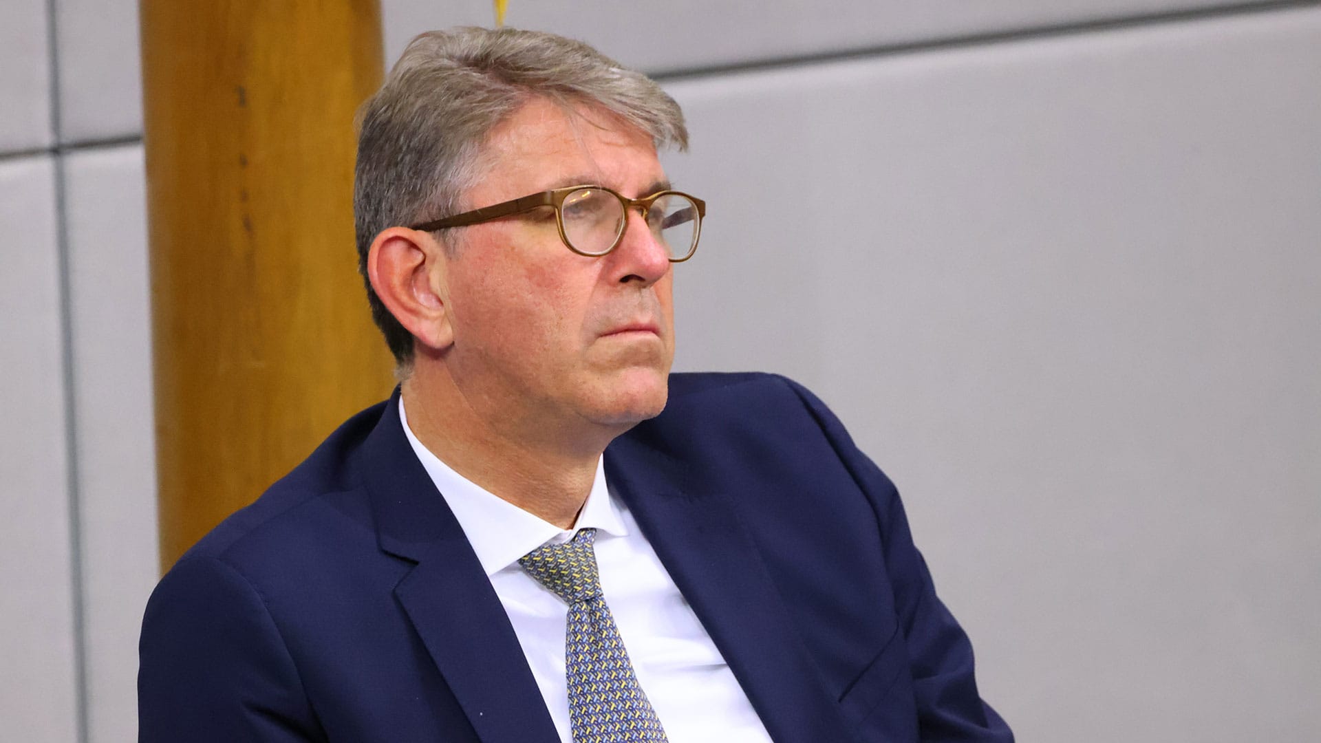 Exklusive Abendessen mit Ministern für 80.000 Euro: Kritik an Weimer ...